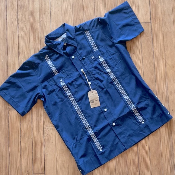 Texas Standard | Shirts | Texas Standard Performance Guayabera | Poshmark